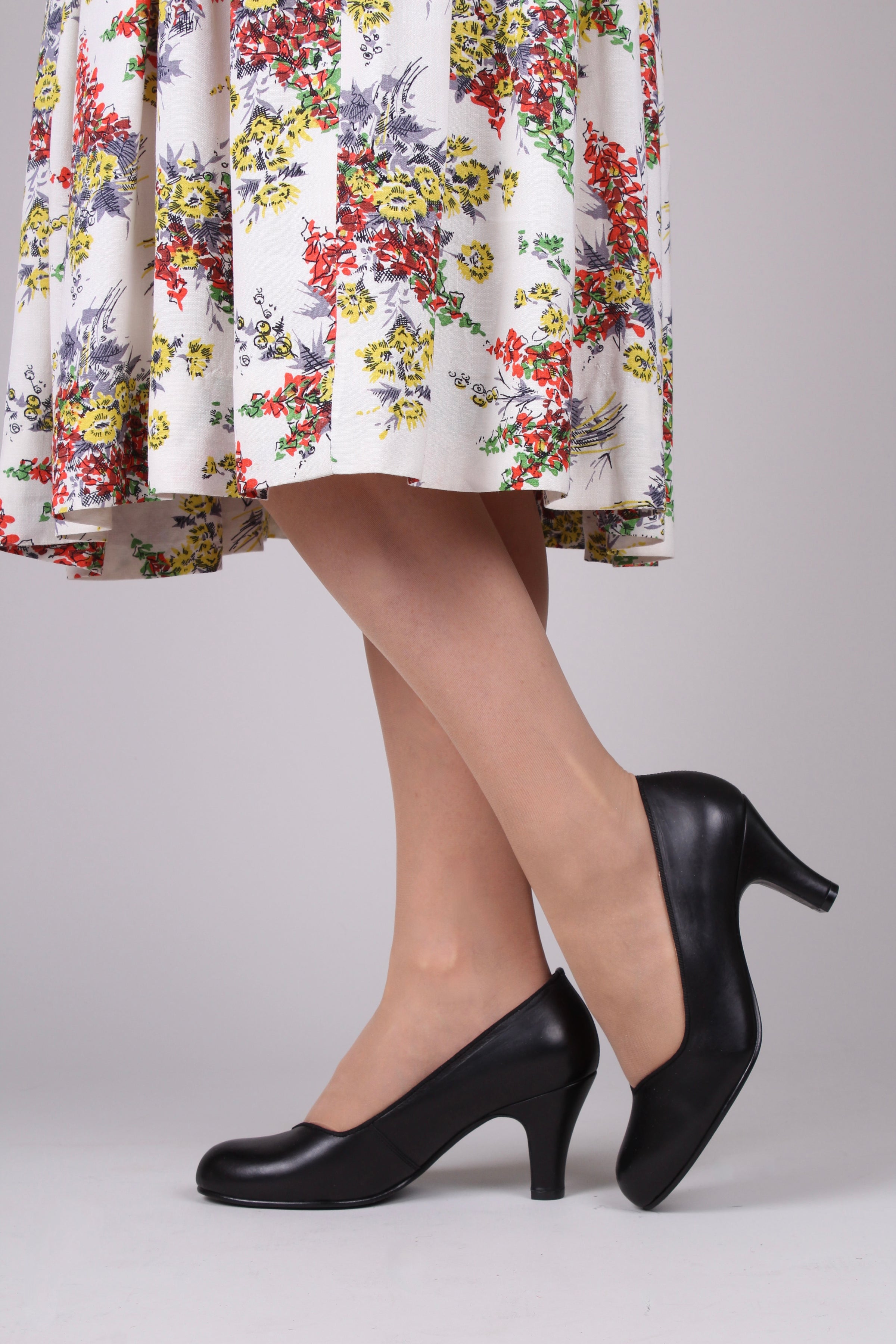 50s Red vintage peep toe shoes for women. – memery